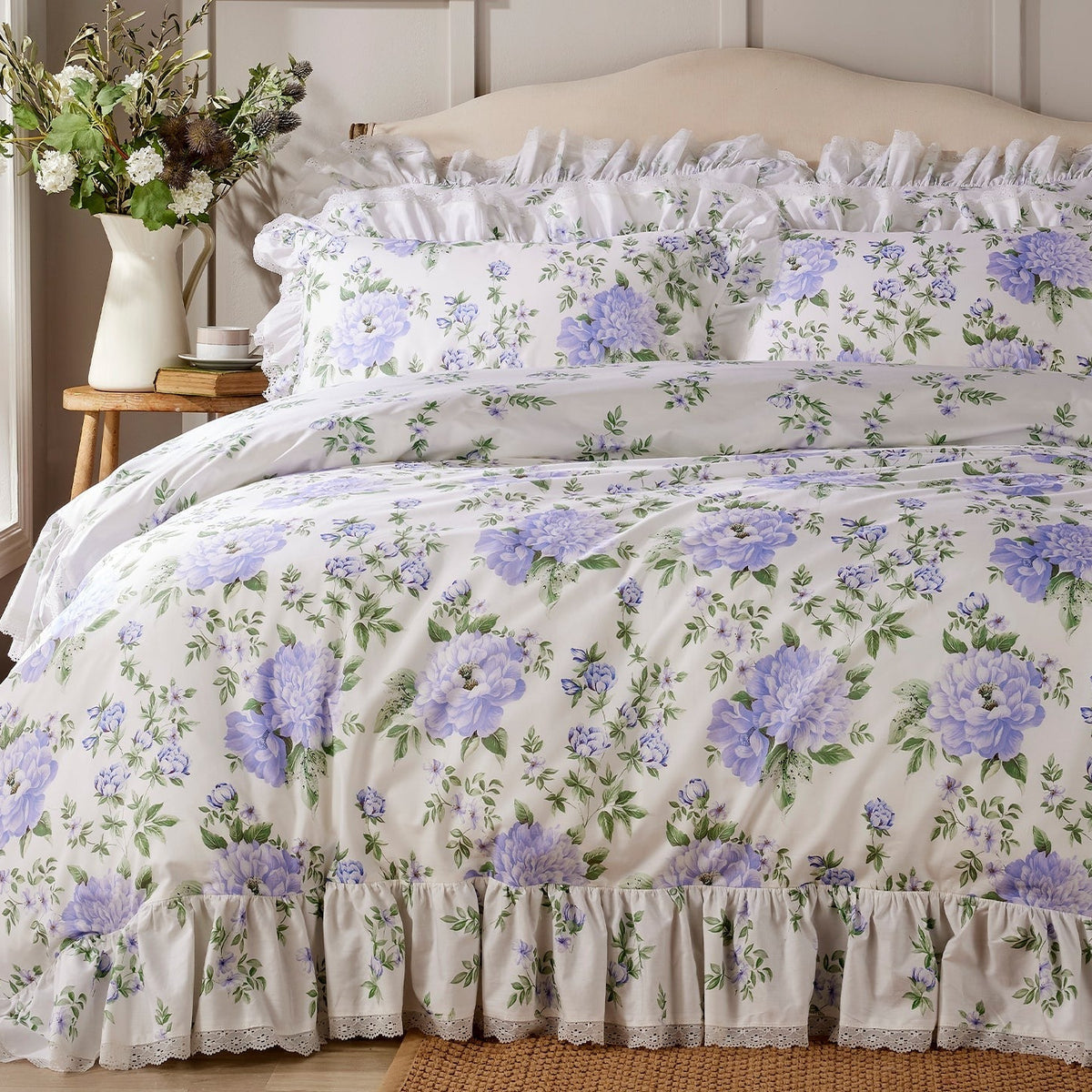 Vantona - Edwina Duvet Cover Set - Lilac - Archive Collection